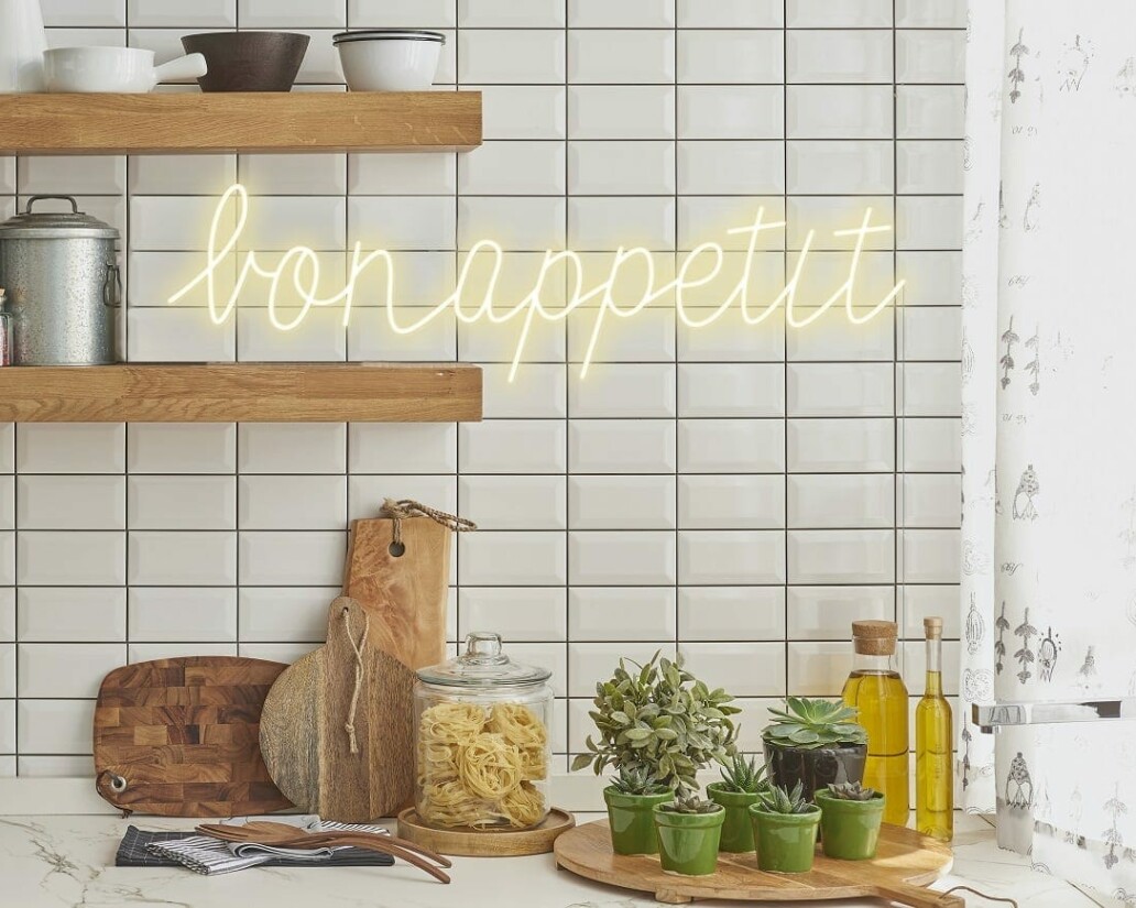 Que Sera Sera LED Neon Sign | Echo Neon