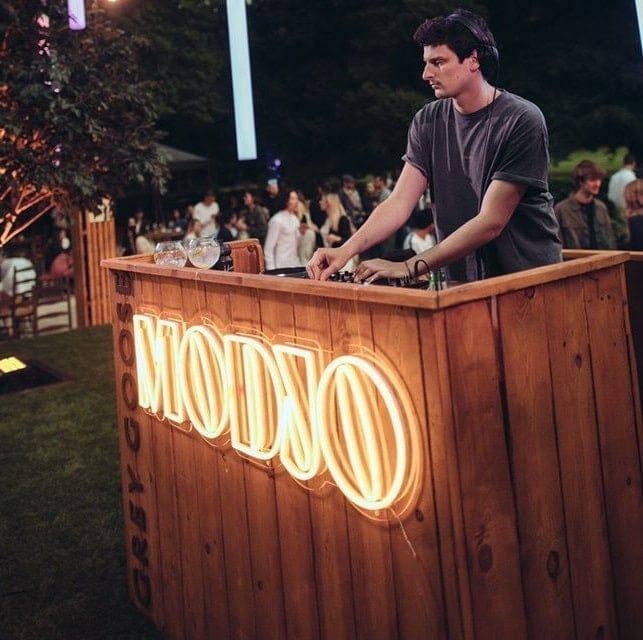 Best Party Neon Signs For Your Next Party - Echo Neon